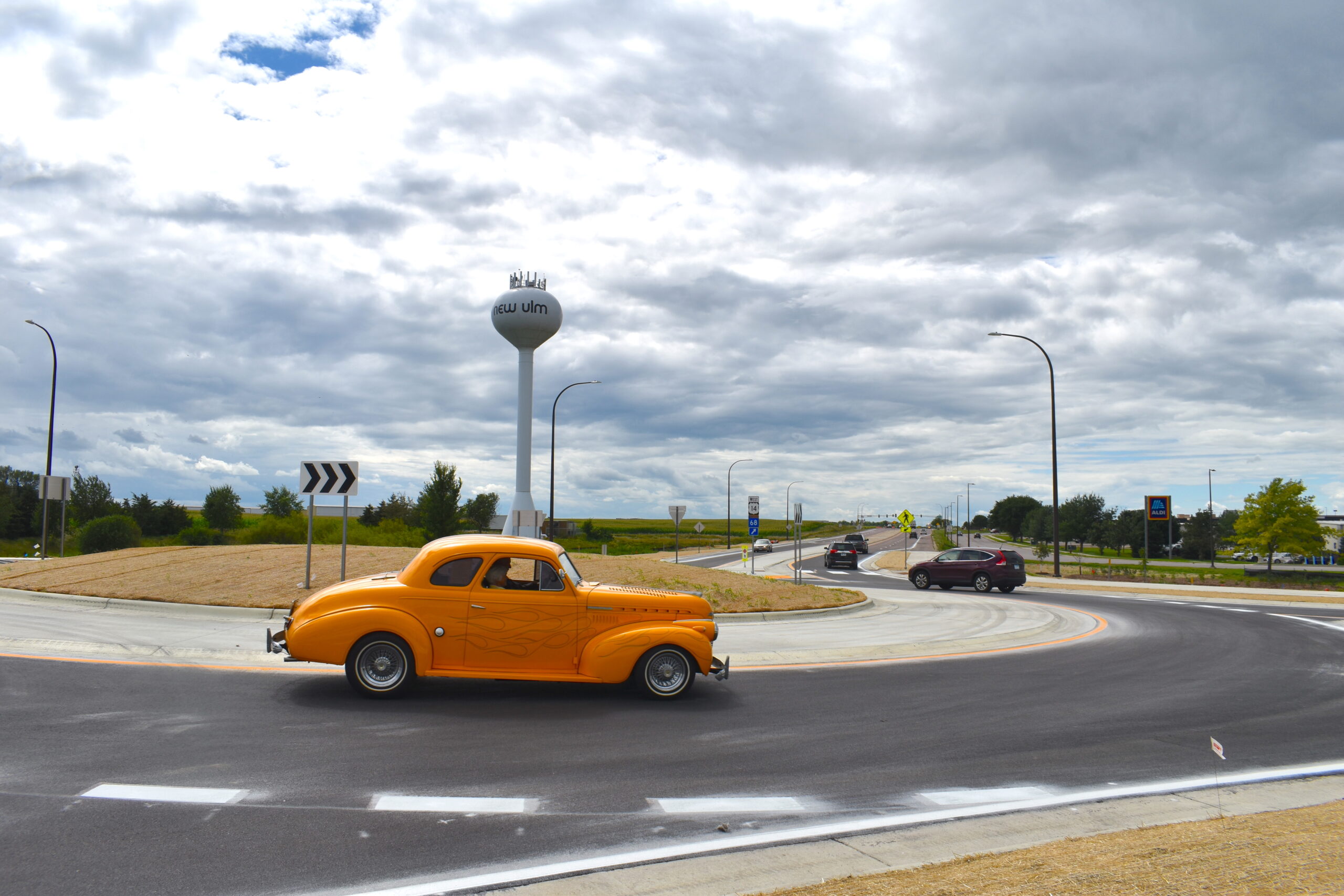 Roundabout opens to traffic | News, Sports, Jobs - The Journal